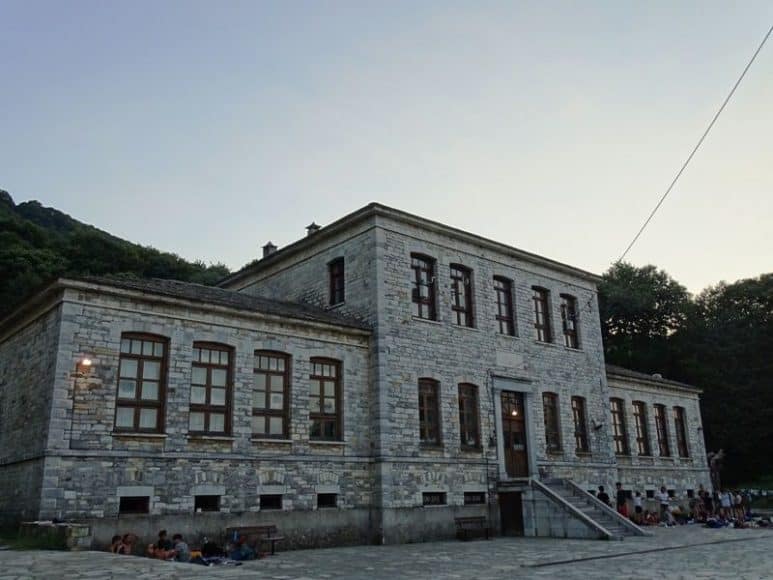 La région du Pélion,Grèce:les villages de Tsagarada, Mouresi, Kissos ...