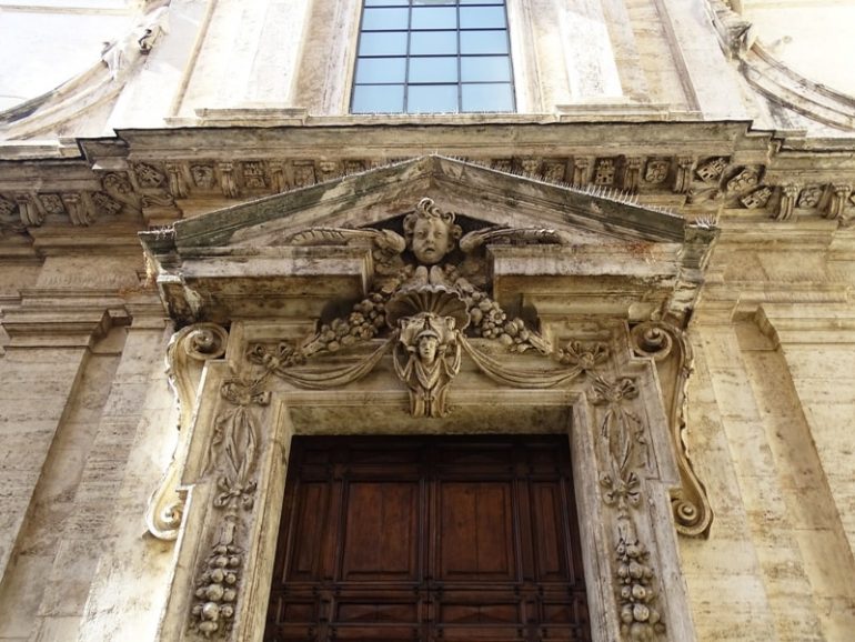 A day tour of Rome with walks of Italy