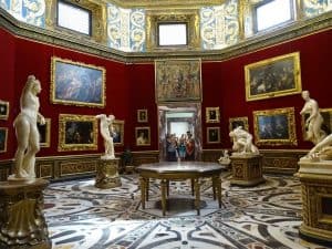 3 Places in Florence (Longest Queues & How To Avoid Them)