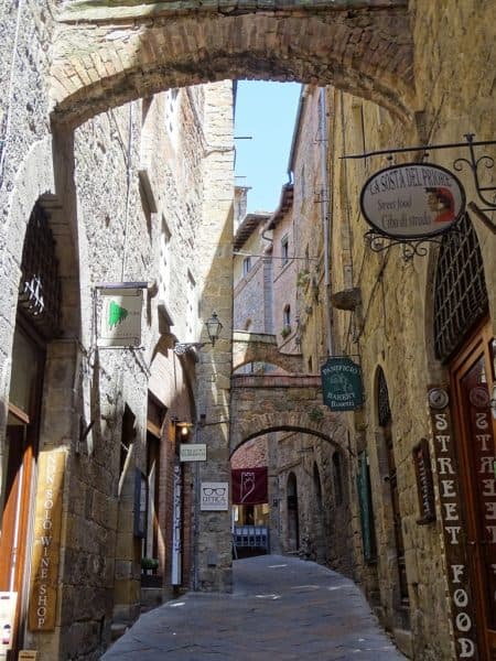 Most Beautiful Hilltop Villages and Towns in Tuscany - Travel Passionate
