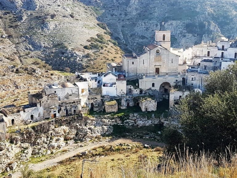 Where to Stay In and Around Ginosa in Puglia, Italy - travelpassionate.com