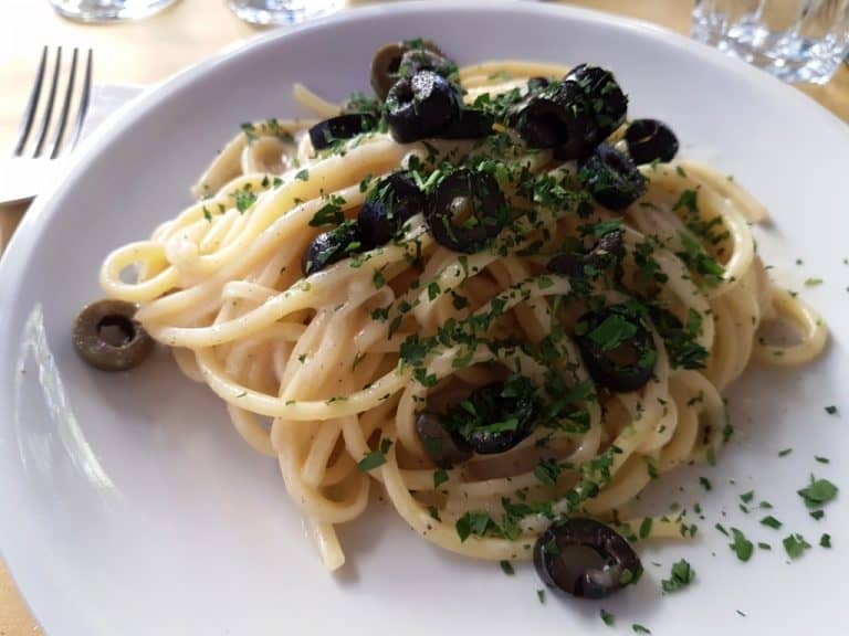 What to eat in Rome, a food guide | travelpassionate.com