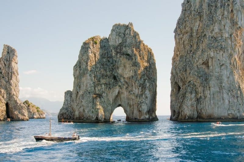 16 Best Things To Do in Capri, Italy (The Ultimate Guide)