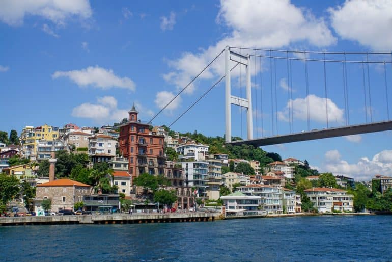 3 Days in Istanbul Itinerary (Turkey's Most-Populous City)