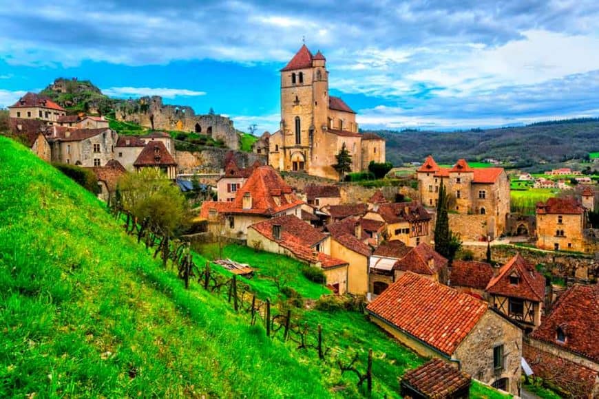 20 Beautiful Medieval Towns and Villages in France | Travel Passionate