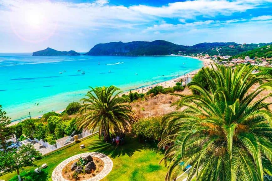 Les 12 meilleures plages de Corfou, en Grèce - travelpassionate.com