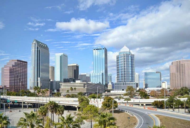 10 Warm Places To Visit in February in USA (Best Warm-Weather Cities)