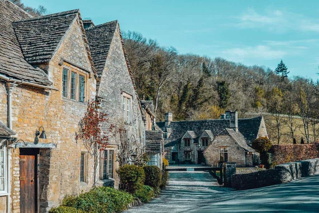 10 Incredible Things to Do in Southern England - Travel Passionate