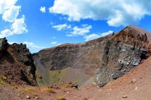 How to get from Naples to Mount Vesuvius - Travel Passionate