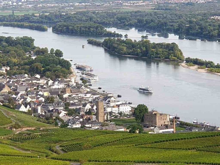 Ultimate Guide to Rüdesheim am Rhein in Germany