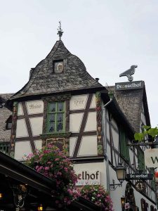 Ultimate Guide to Rüdesheim am Rhein in Germany