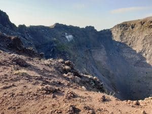 How to get from Naples to Mount Vesuvius - Travel Passionate